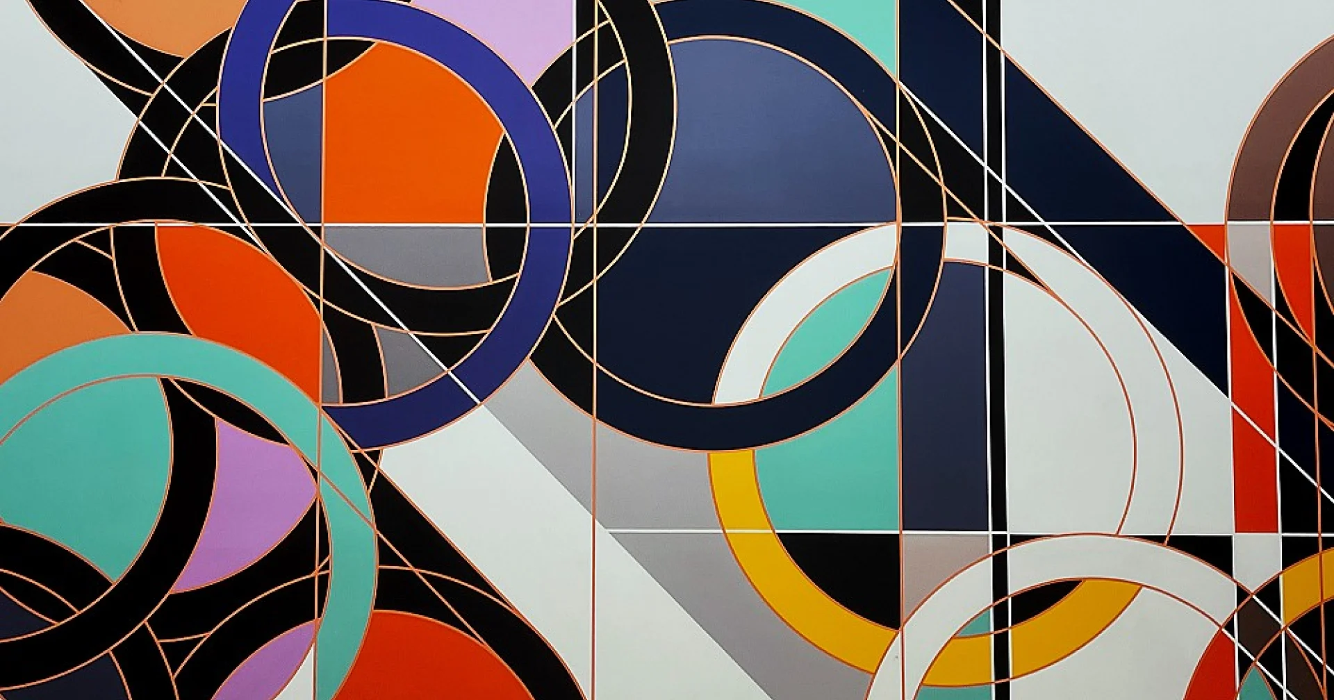 Transform Your Living Room with Horizontal Art